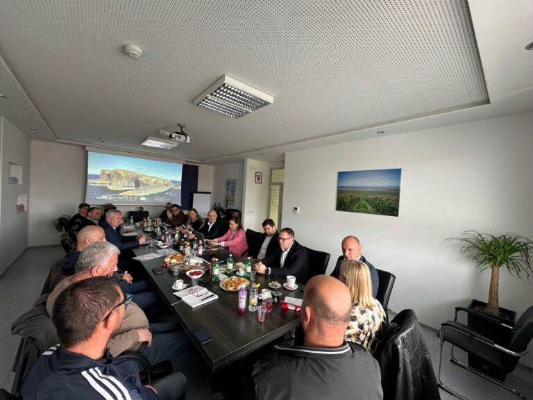 Sindikat PPDIV | Za rad bez straha i nesigurnosti